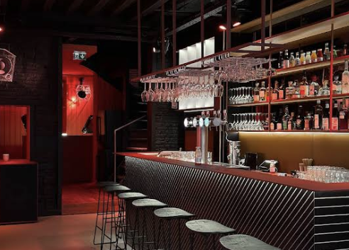 Maloot - HiFi Bar . Vinyls . Cocktails - Cocktail bar - Seeker Social